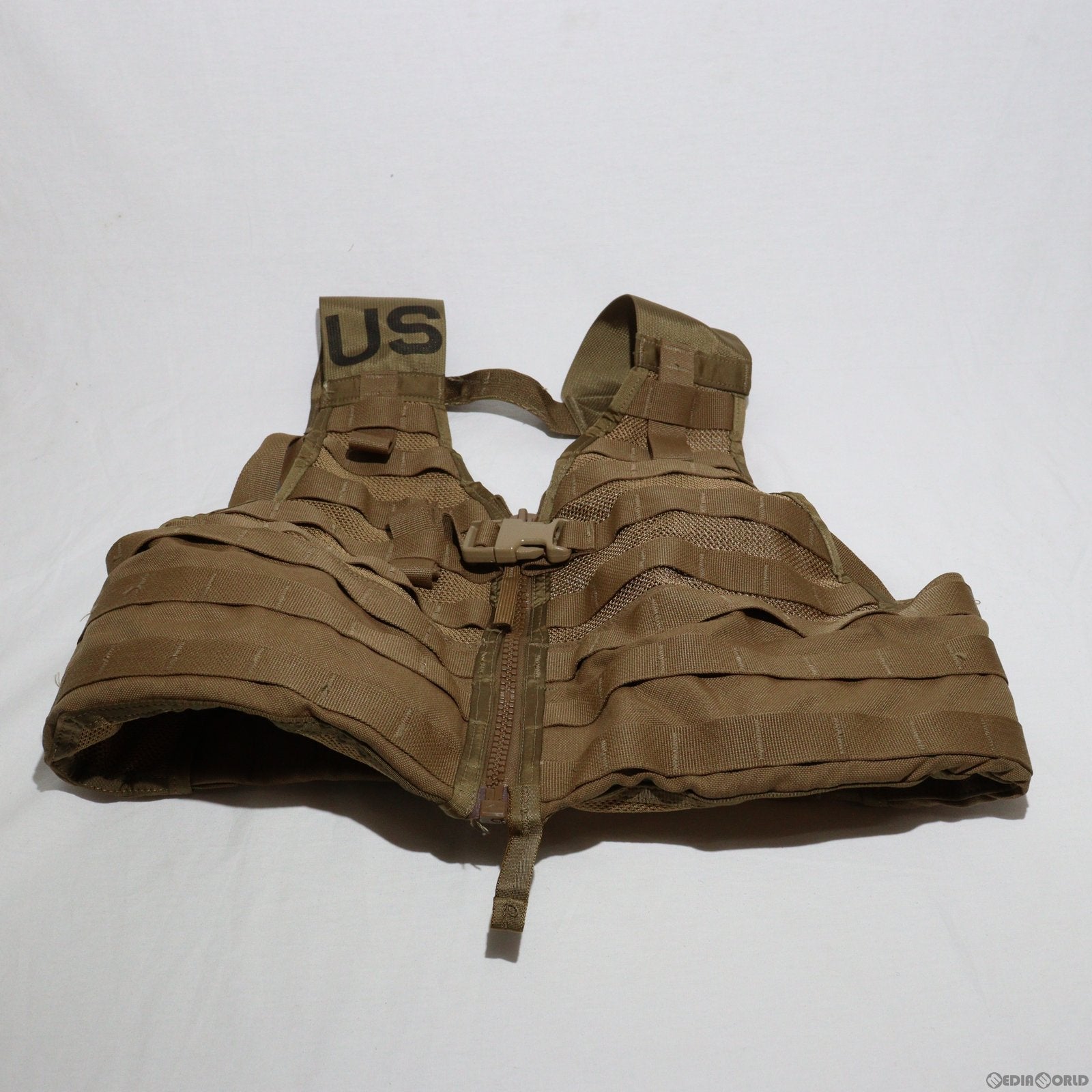 【販売価格¥3,534】【中古即納】米軍実物 USMC MOLLE II ロードキャリングベスト CB(コヨーテブラウン) ｜【エアガン ...